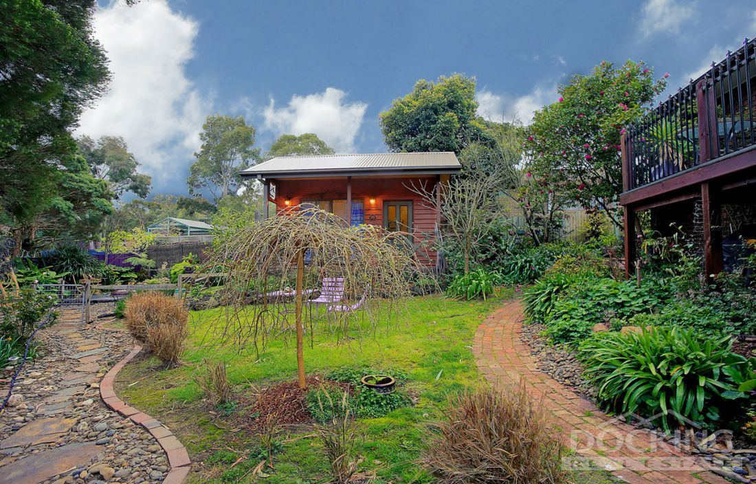 8 Mindah Court, Vermont South - Backing Onto Beautiful Bellbird Dell ...
